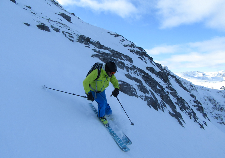 Ski Sunshine Resort | Sunshine Mountain Skiing