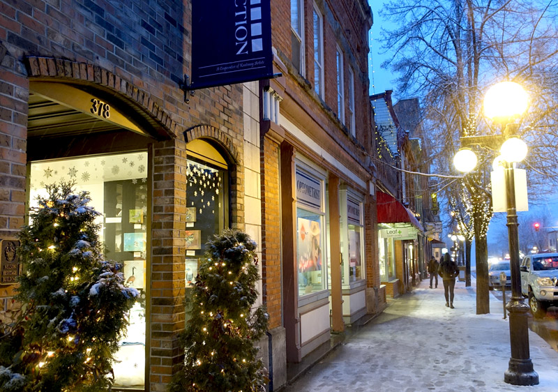 Nelson BC Shopping | Nelson Shops | Whitewater Shop