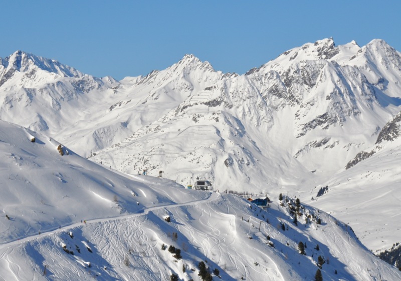 Best Ski Resorts in Austria | Top Rated Austrian Powder Skiing