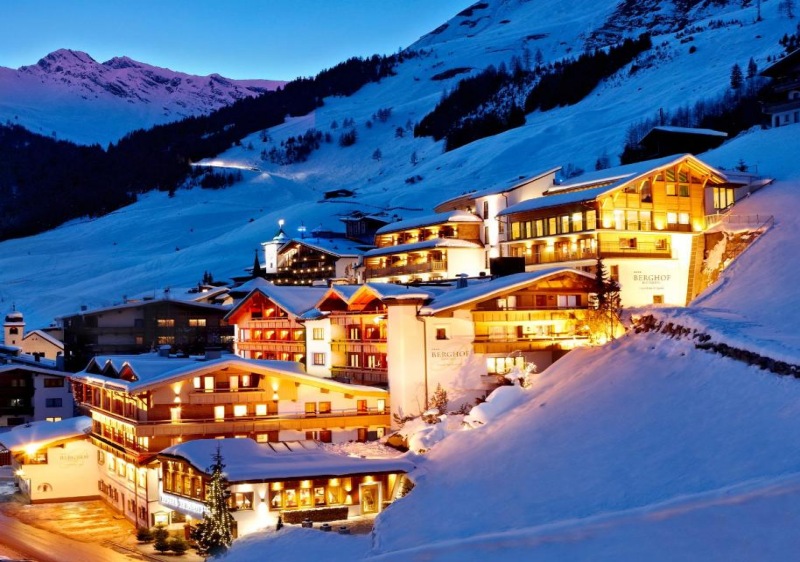 Hintertux Glacier Accommodation Info | Best Places to Stay Near ...