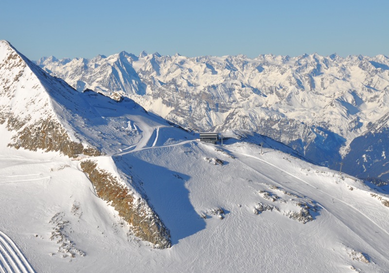 Hintertux Glacier Ski Resort Info Guide | Hintertuxer Gletscher Review