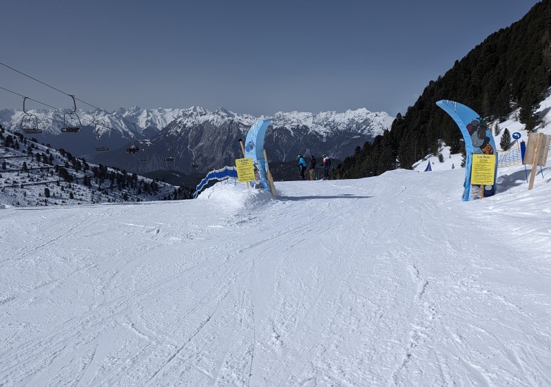 Hochoetz Ski Lessons & Guiding | Oetz Ski & Snowboard Instructors & Guides