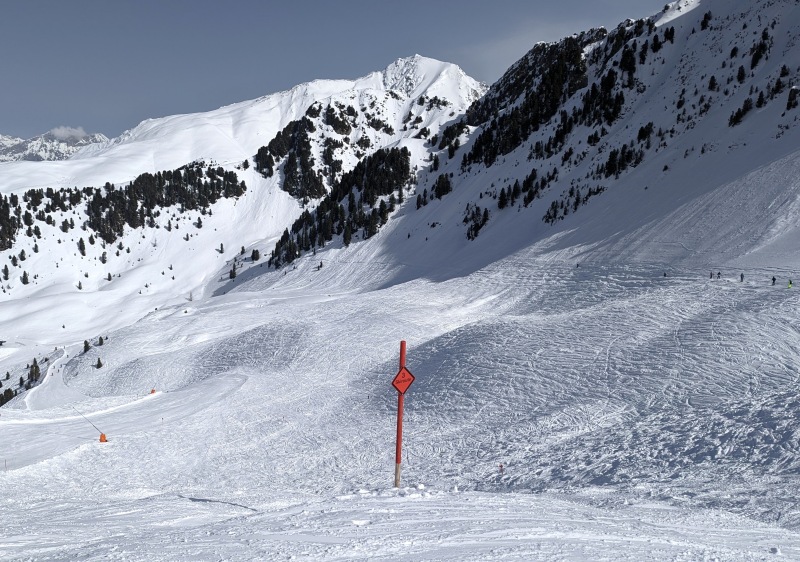 Hochoetz Ski Resort Info Guide | Hochoetz Oetztal Austria Review