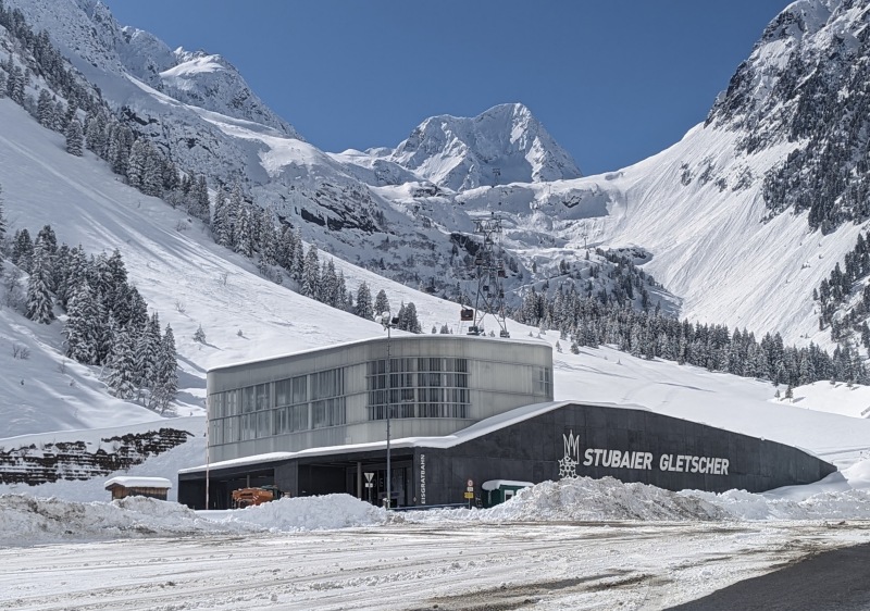 Innsbruck Skiing & Snowboarding | Innsbruck Ski Lifts, Terrain, Passes ...