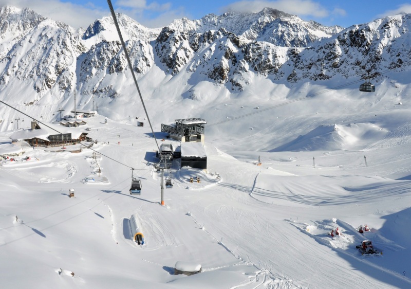 Kaunertal Glacier Ski Resort Info Guide | Kaunertaler Gletscher Austria ...