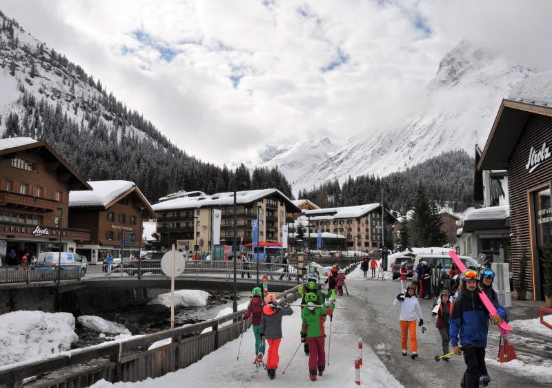 Travel to Lech Austria | Lech Flights, Train, Bus, Taxi & Transfers
