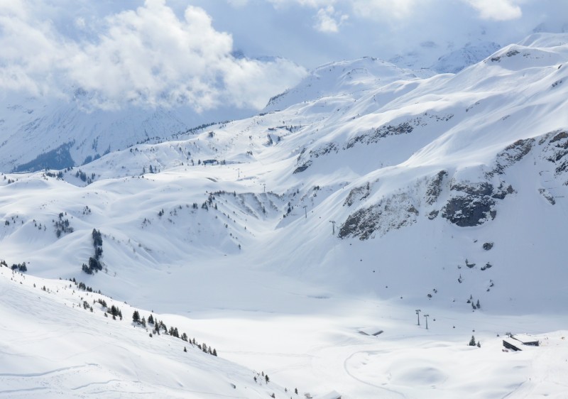 Lech Skiing & Snowboarding | Ski Lifts, Terrain, Lift Passes & Trail Maps
