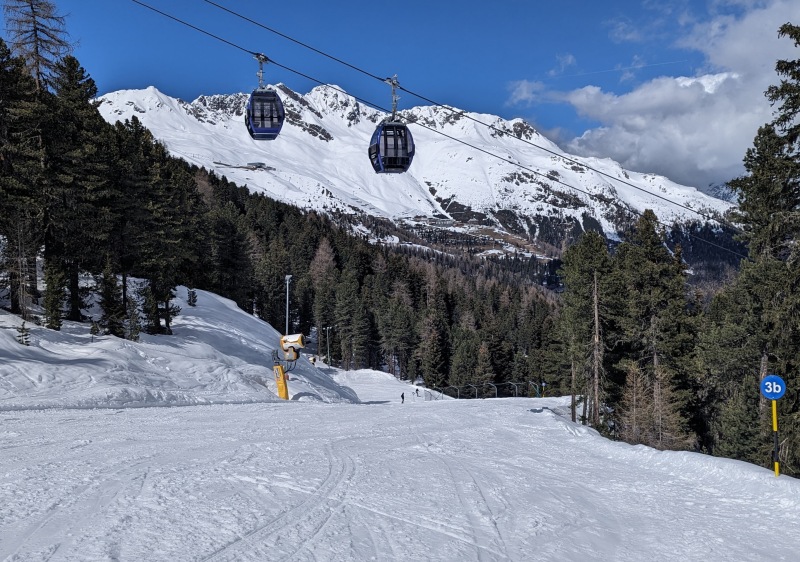 Sölden Ski Lessons & Guiding | Soelden & Oetztal Ski Instructors & Guides