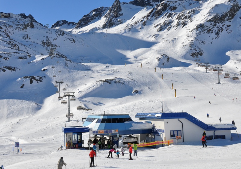 Stubai Glacier Ski Resort Info Guide | Stubaier Gletscher Austria Review