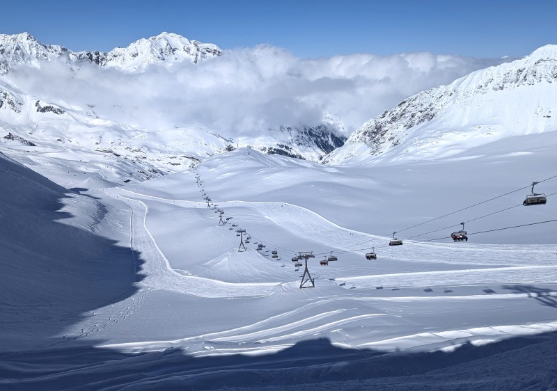 Stubai Glacier Ski Resort Info Guide | Stubaier Gletscher Austria Review