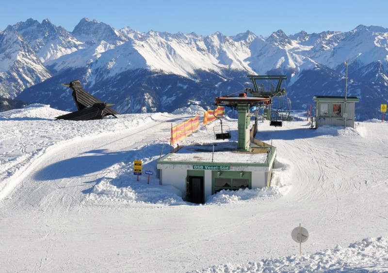 Venet Ski Resort Info Guide| Landeck-Zams Austria Review