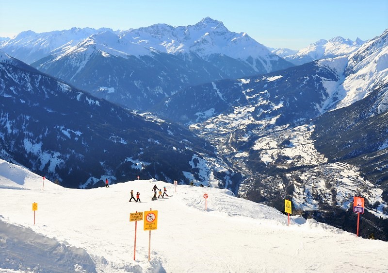 Venet Ski Resort Info Guide| Landeck-Zams Austria Review