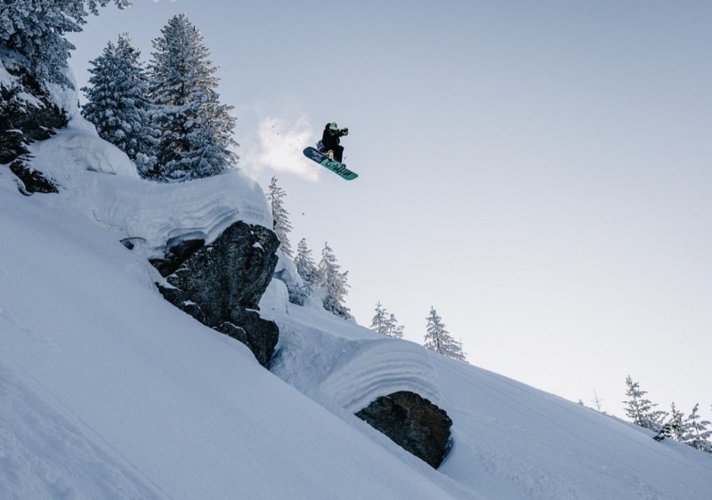 Lynx Freeride Cat Skiing Kosovo | Lynx Freeride Cat Boarding Packages