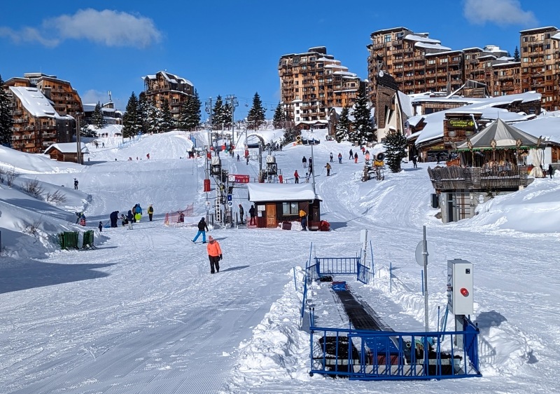 Avoriaz Ski Lessons & Guiding | Avoriaz Ski Instructors & Guides