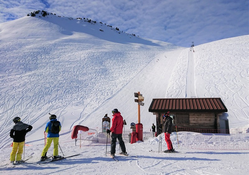 Châtel Ski Resort Info Guide | Chatel, Portes du Soleil France Review