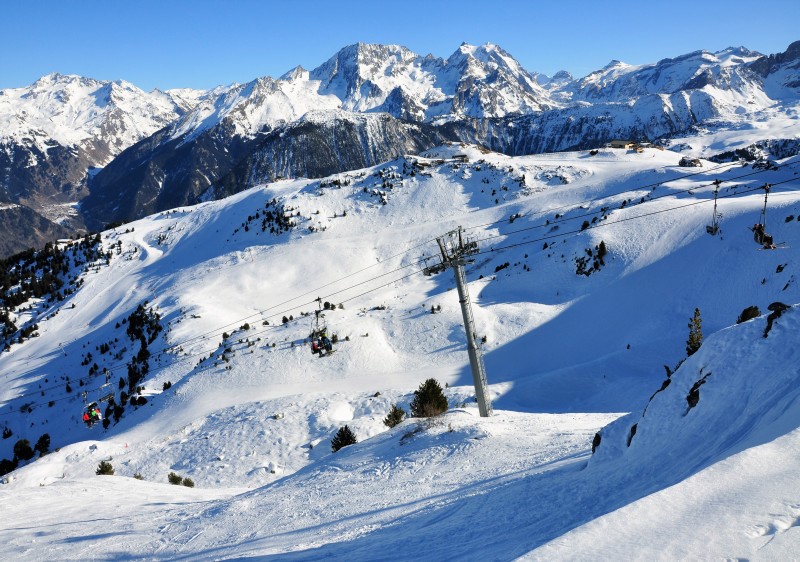 Courchevel Ski & Snowboard Lessons | 3 Valleys Instructors & Guides