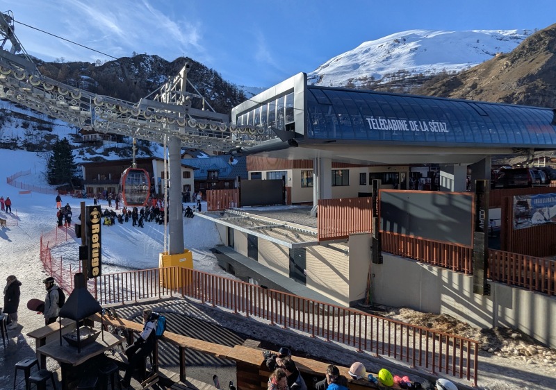Galibier Thabor Ski Resort Info Guide | Valloire - Valmeinier France Review