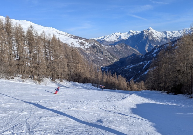 Galibier Thabor Ski Resort Info Guide | Valloire - Valmeinier France Review