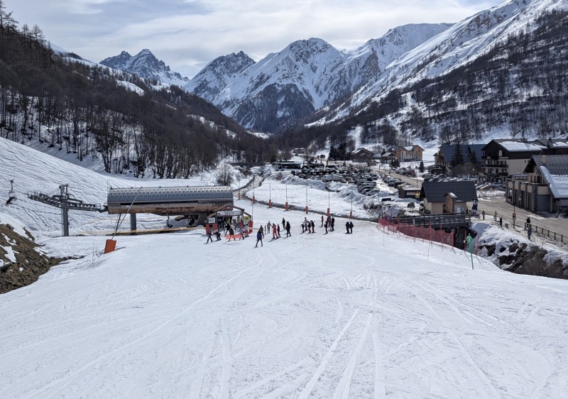 Galibier Thabor Ski Resort Info Guide | Valloire - Valmeinier France Review