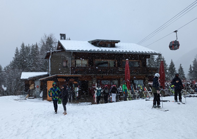Les Contamines Hauteluce Ski Resort Info Guide | Les Contamines France