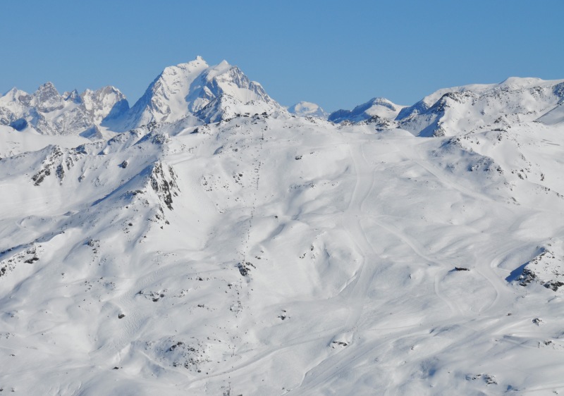 Les Menuires Ski Resort Info Guide | Les Menuires 3 Vallees France Review