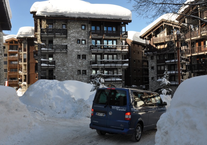 Travel to Val d'Isere | Val d'Isère Transfers, Car Rental, Train & Bus