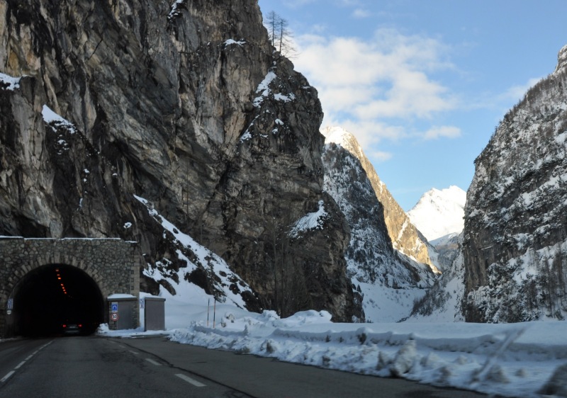 Travel to Val d'Isere | Val d'Isère Transfers, Car Rental, Train & Bus