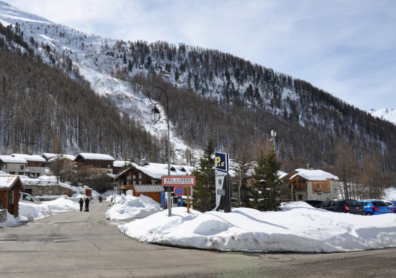 Travel to Val d'Isere | Val d'Isère Transfers, Car Rental, Train & Bus