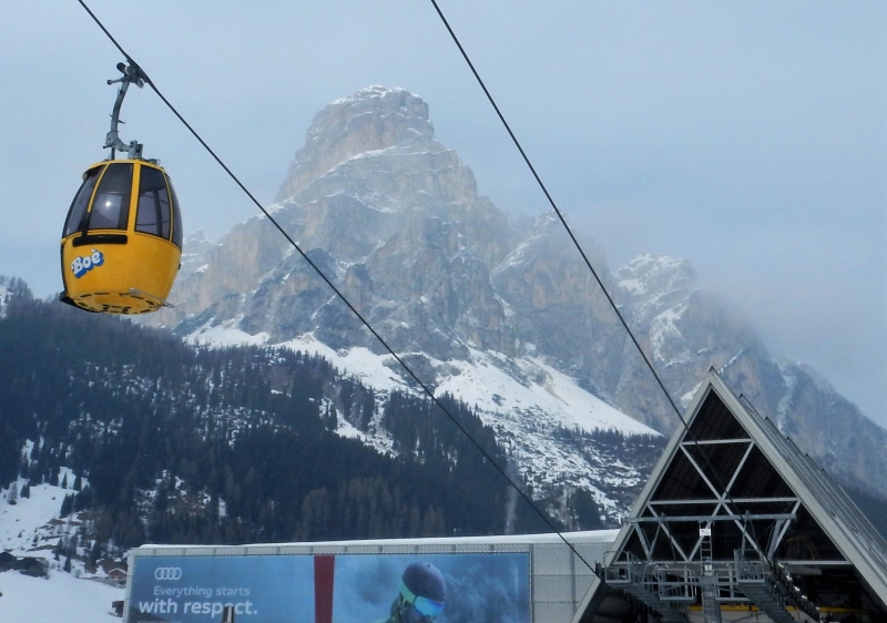 Alta Badia Ski Resort Info Guide | Corvara, Colfosco, San Cassiano ...