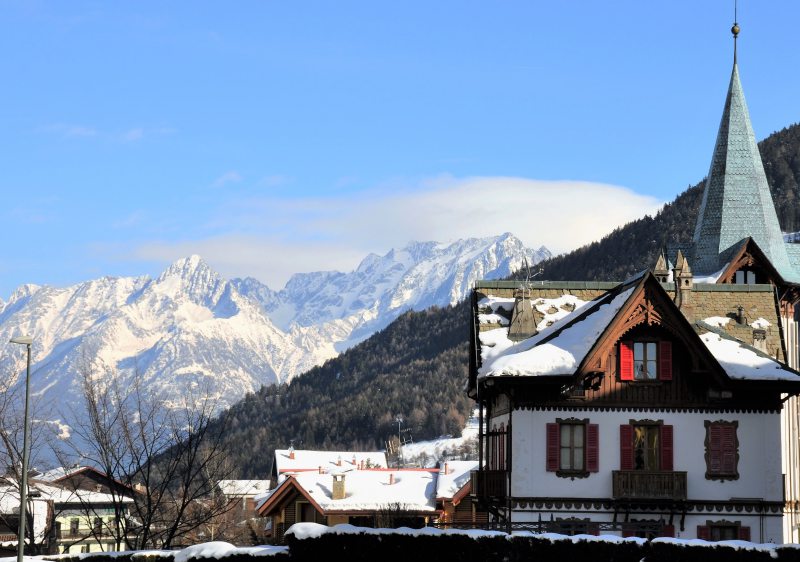 Aprica Ski Resort Info Guide | Aprica Lombardy Italy Review