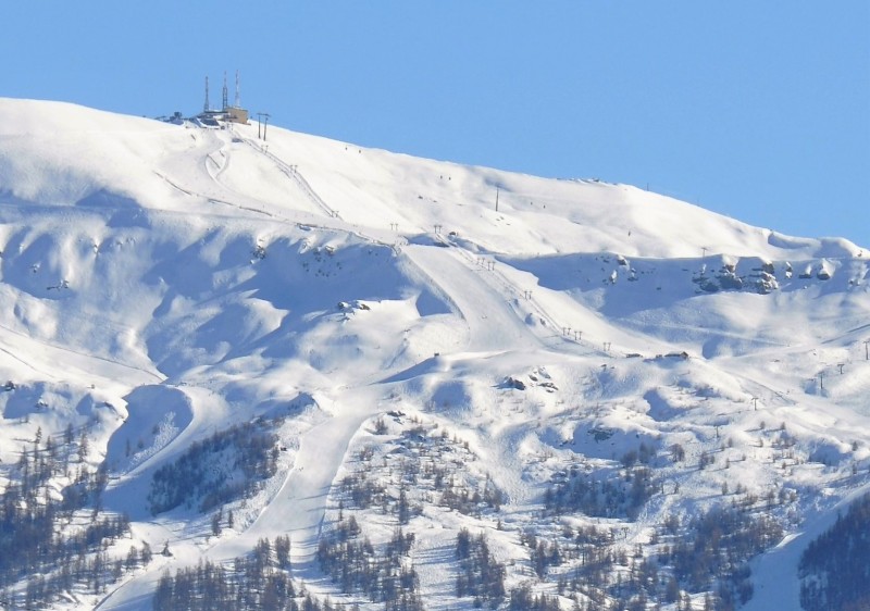 Cesana Sansicario Ski Resort Info Guide | Cesana-Sansicario Via Lattea ...