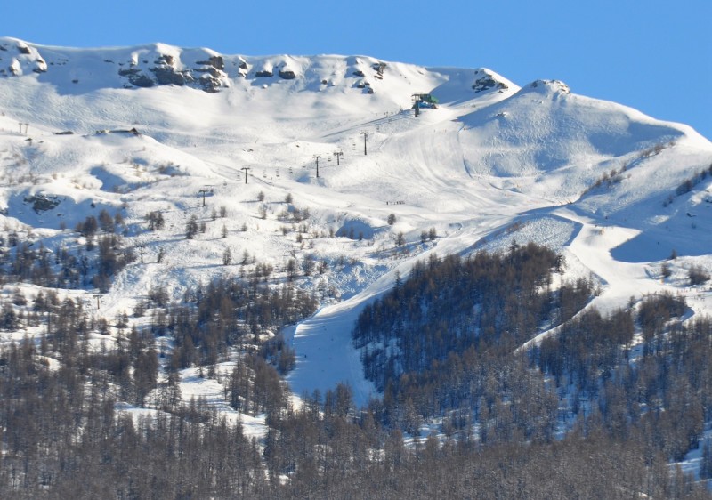 Cesana Sansicario Ski Resort Info Guide | Cesana-Sansicario Via Lattea ...