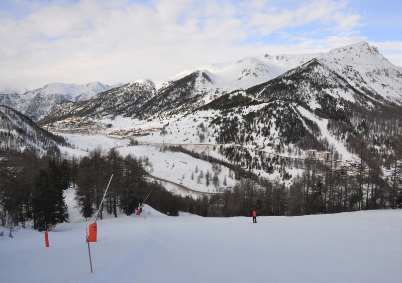 Claviere Ski Resort Info Guide | Monti Luna, Via Lattea Italy Review