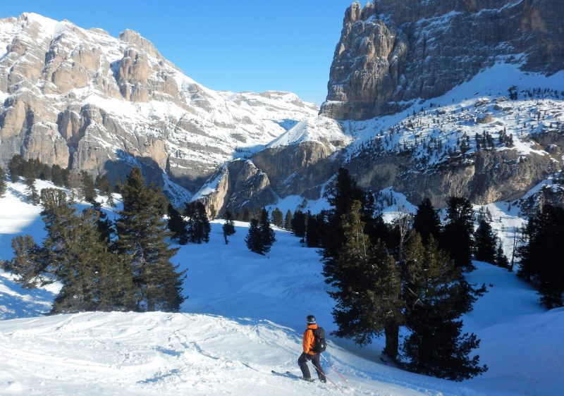 Cortina Skiing & Snowboarding | Cortina d'Ampezzo Ski Lifts, Terrain ...