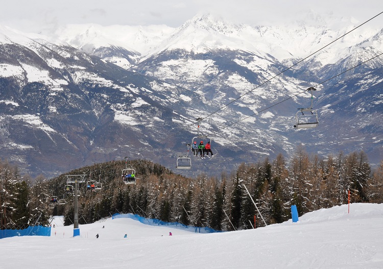 Pila Ski Resort Info Guide | Pila Valle d'Aosta Italy Review