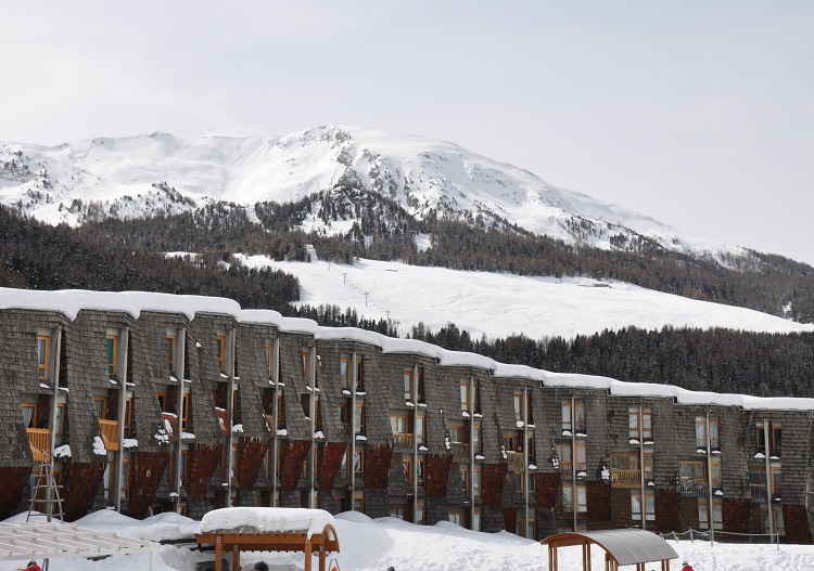 Pila Ski Resort Info Guide | Pila Valle d'Aosta Italy Review