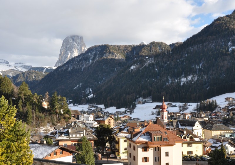 Val Gardena Ski Accommodation Info | Where to Stay in Val Gardena