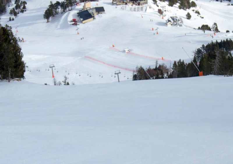 Espot Ski Resort Info Guide | Espot, Pyrenees Spain Review