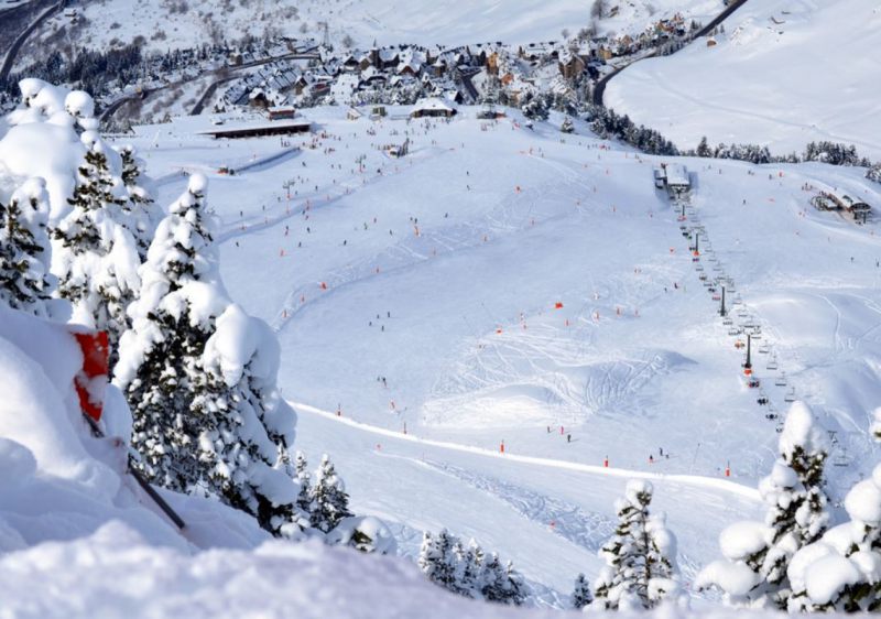 Ski Spain | Spanish Ski Resorts | Spain Skiing & Snowboarding