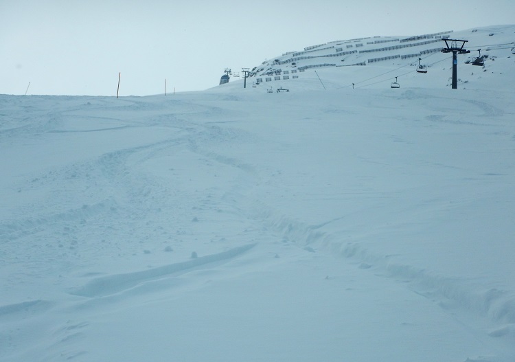 Aletsch Arena Skiing & Snowboarding | Aletsch Arena Ski Lifts, Terrain ...