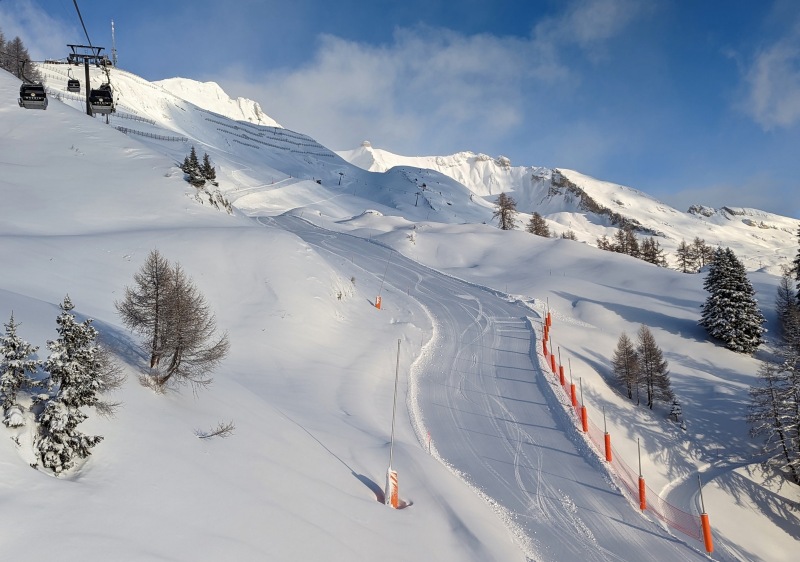 Anzère Ski Resort Info Guide | Anzere, Valais, Switzerland Review