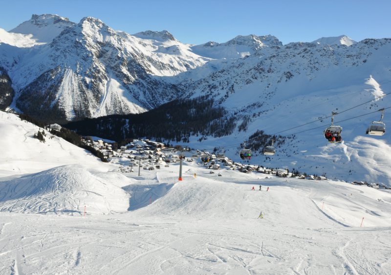 Arosa Skiing & Snowboarding | Arosa Ski Lifts, Terrain, Tickets ...