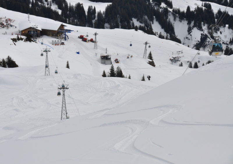 First Ski Resort Info Guide | Grindelwald First Switzerland Review