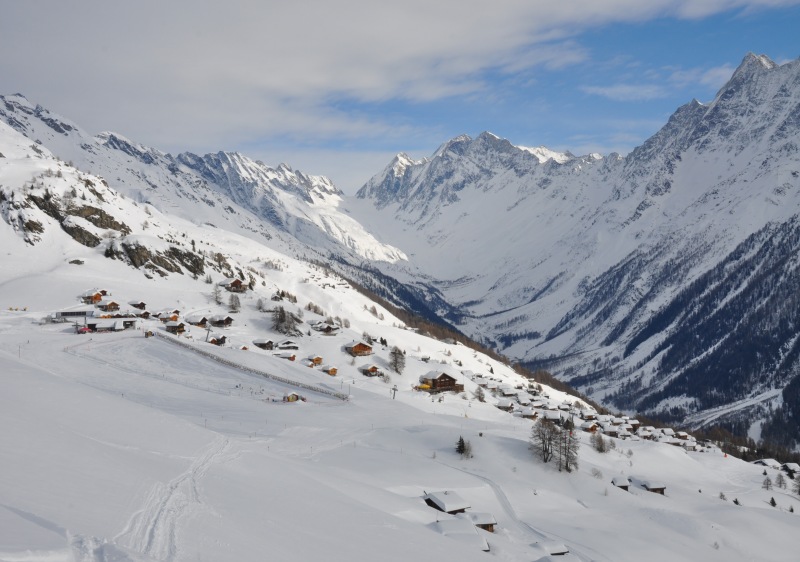 Lauchernalp Ski Resort Info Guide | Lötschental Switzerland Review