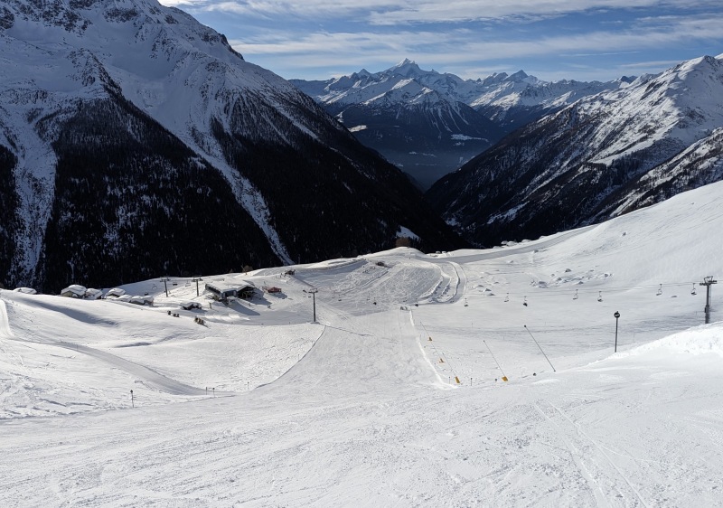 Lauchernalp Ski Resort Info Guide | Lötschental Switzerland Review