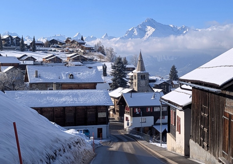Mont Noble Ski Resort Info Guide | Nax Switzerland Review