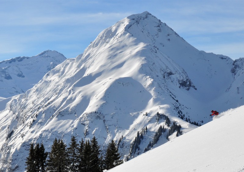 Montreux City Info Guide | Montreux Switzerland Review