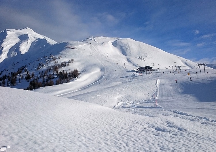 Rosswald Ski Resort Info Guide | Rosswald Switzerland Review