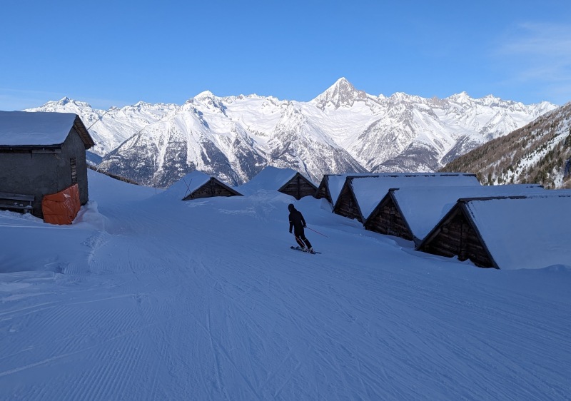 Unterbäch Ski Resort Info Guide | Unterbaech, Wallis, Switzerland Review