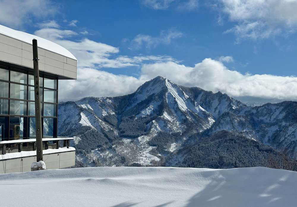 Ishiuchi Maruyama Ski Resort Yuzawa